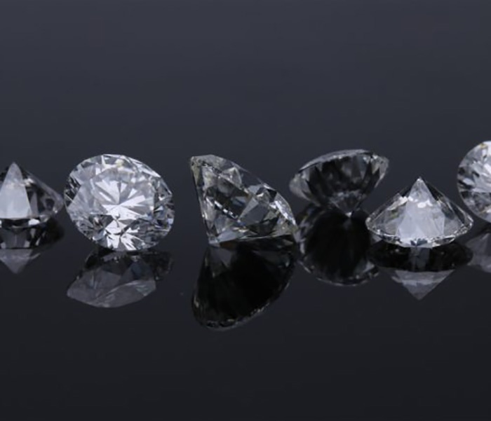 Diamantul – regele imperturbabil si fascinant al lumii pietrelor ...