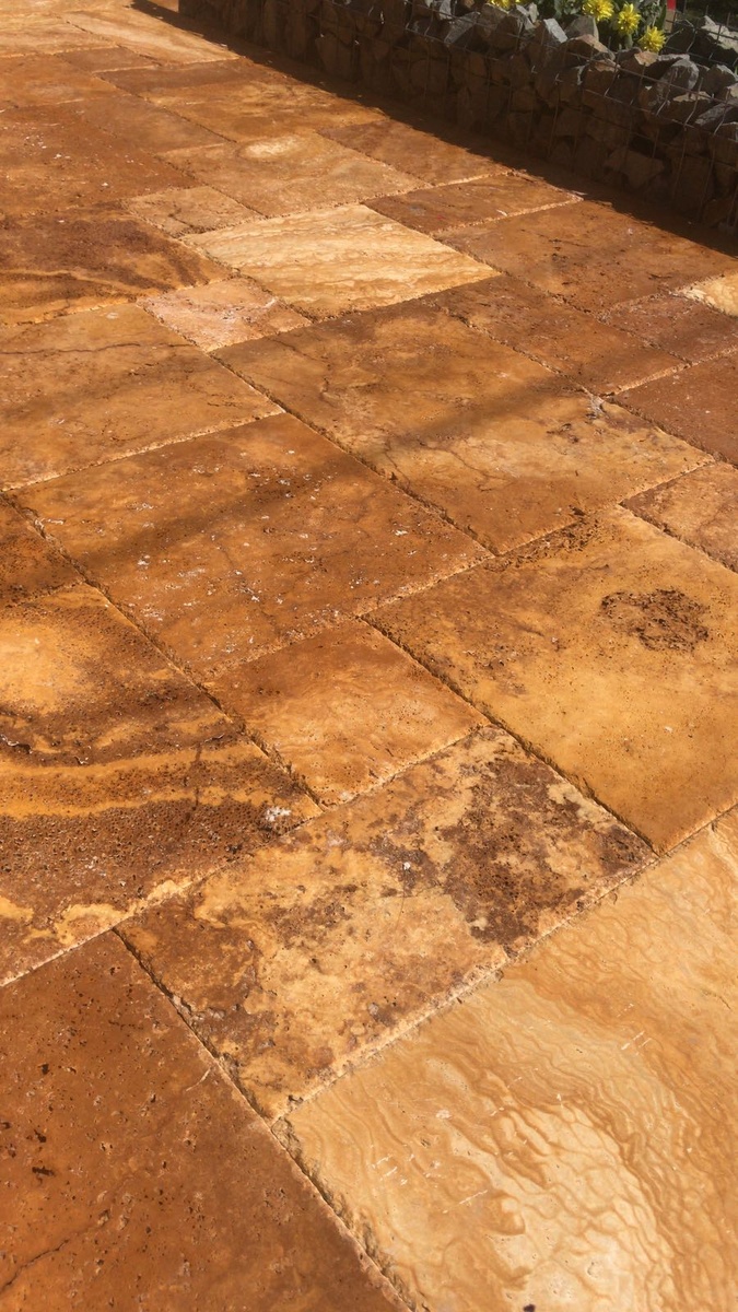 Descopera frumusetea naturala: Aleile din travertin - o alegere ...